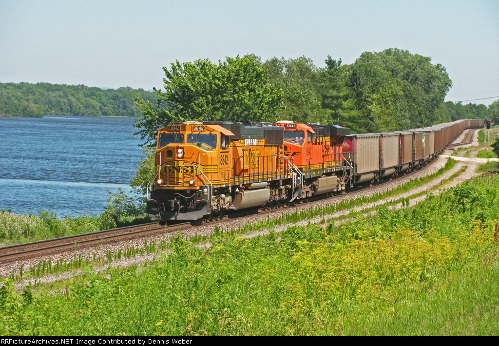 BNSF 8842, CP's River Sub.